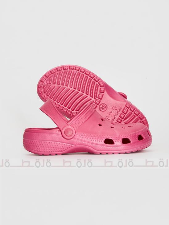 حجز لقطة : Crocs - made in Turkey